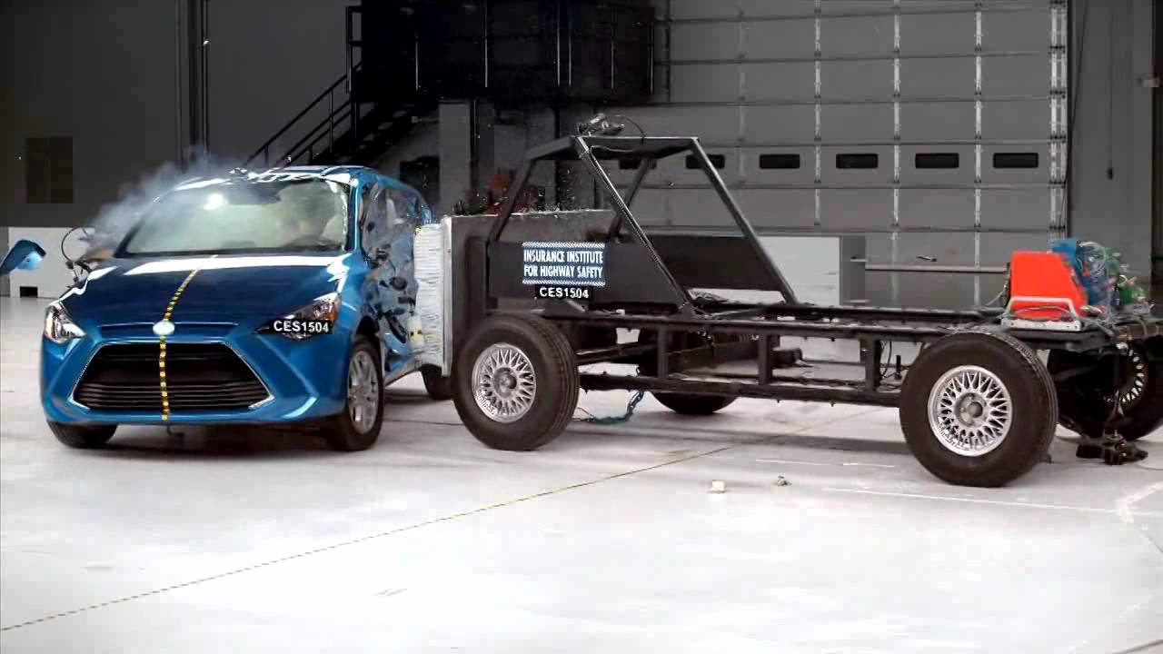 2016-2020 Scion iA / Toyota Yaris / Yaris iA IIHS Side Impact - YouTube