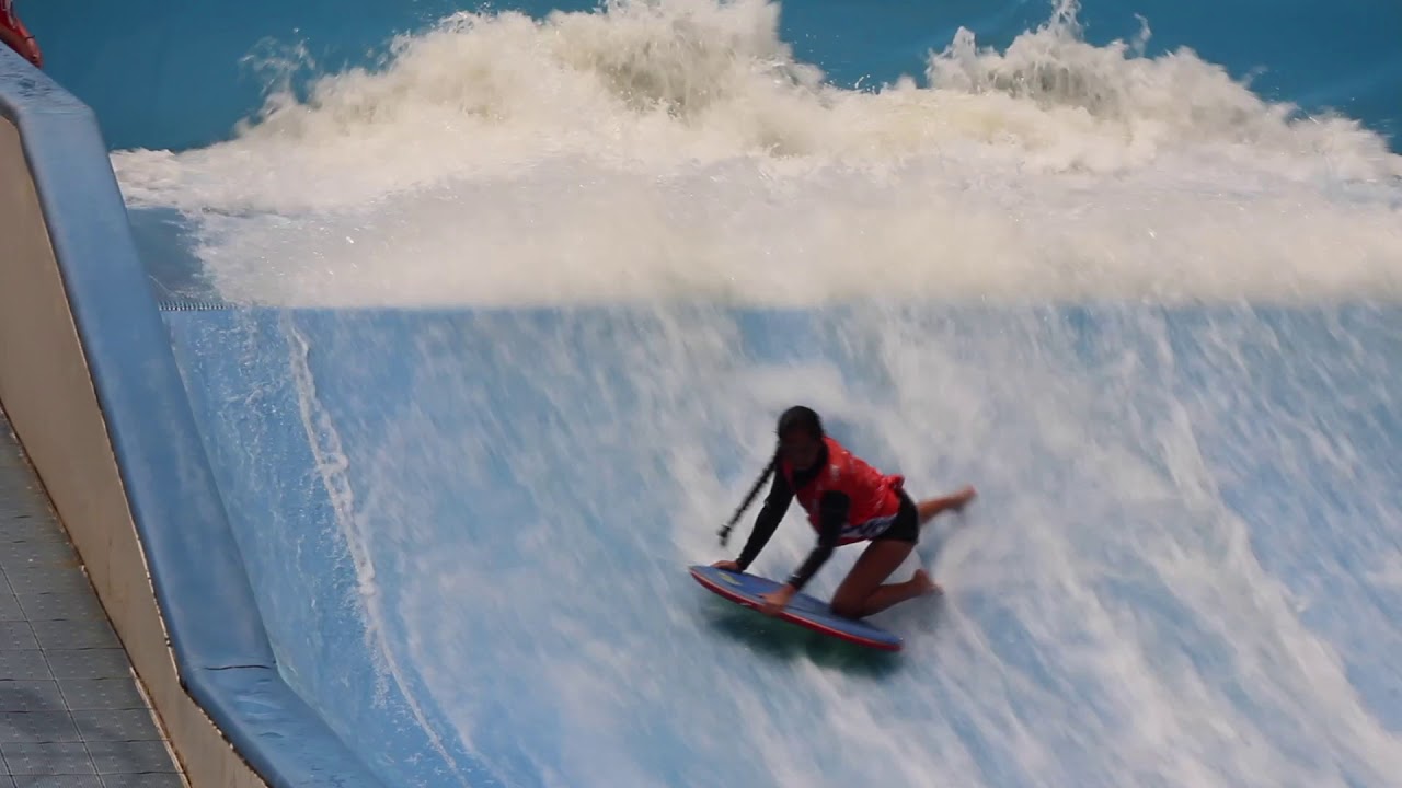 Wave House Sentosa FlowRIder Pro Standup Riders WFC - YouTube