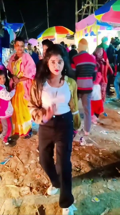 চলি মে হামরা হটপট বটে #dance #musicmusings #dancesong #love #dancemusic #duetsplaylist #song # ...