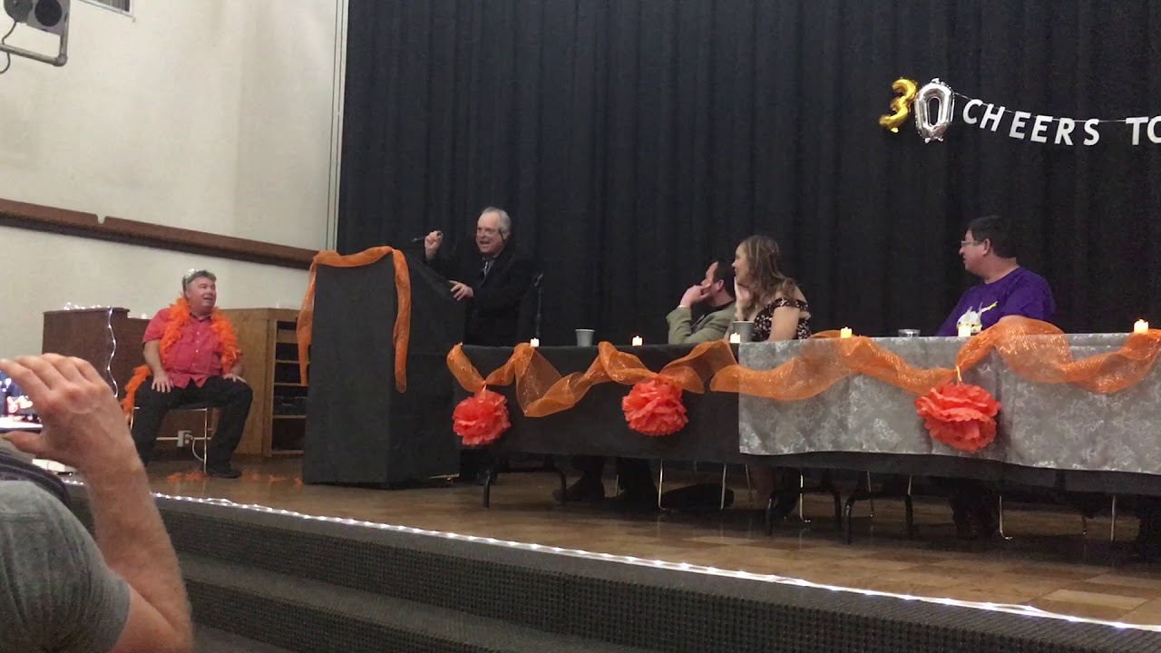 Dave Franzman roasts Mark Wardlaw at retirement party - YouTube