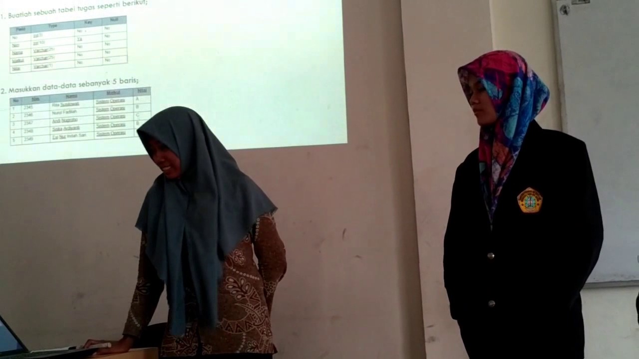 video simulasi PBK BASIS DATA SMK RPL KELAS 1 - YouTube