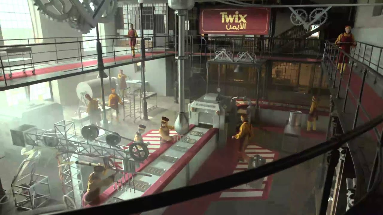 Twix Right-Left Egypt Ad - YouTube