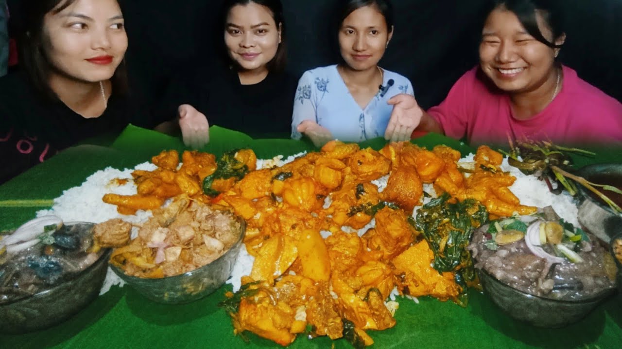 CHICKEN CURRY || HEIKAK YELLI EROMBA || GROUP MUKBANG || #mahao_yengi # ...