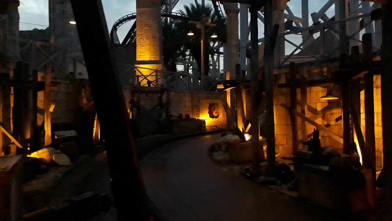 Treasure Hunters Universal Studios Singapore - YouTube