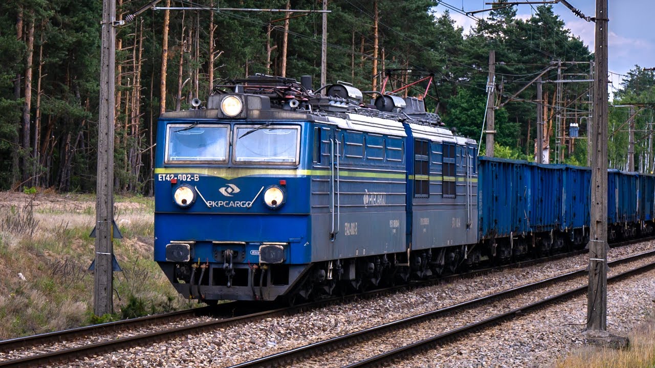 ET42-002 PKP Cargo na "esełce" | Budy-Kałki - YouTube