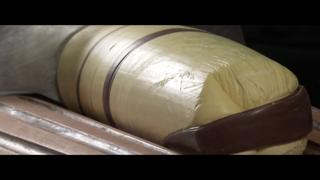 100 Year Old Taffy Machine - YouTube