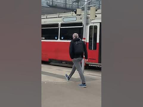 Beauty E2 in Vienna! - YouTube