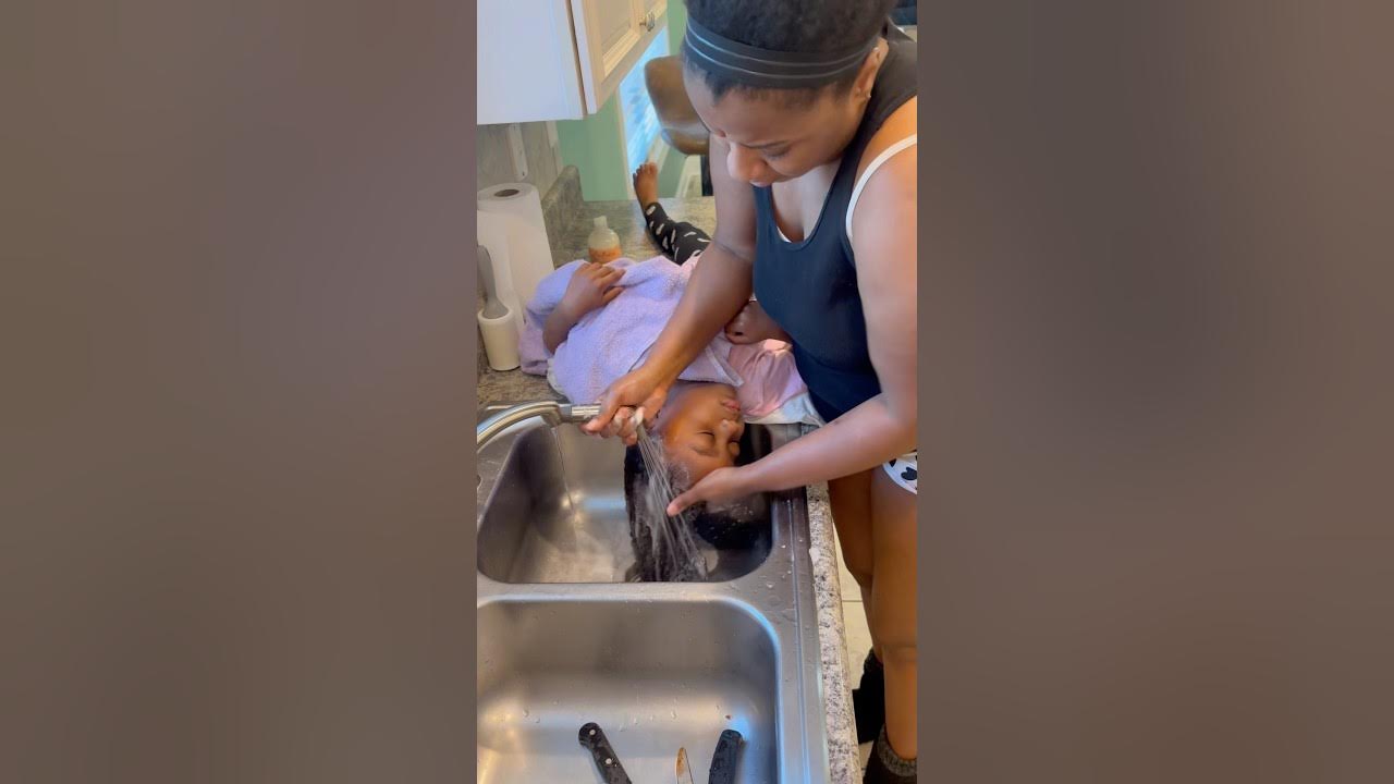 7/ MAMA DOING THE DAMNN THING😓 #minivlog #life #foryou #shorts #mom #food #cooking #fyp # ...