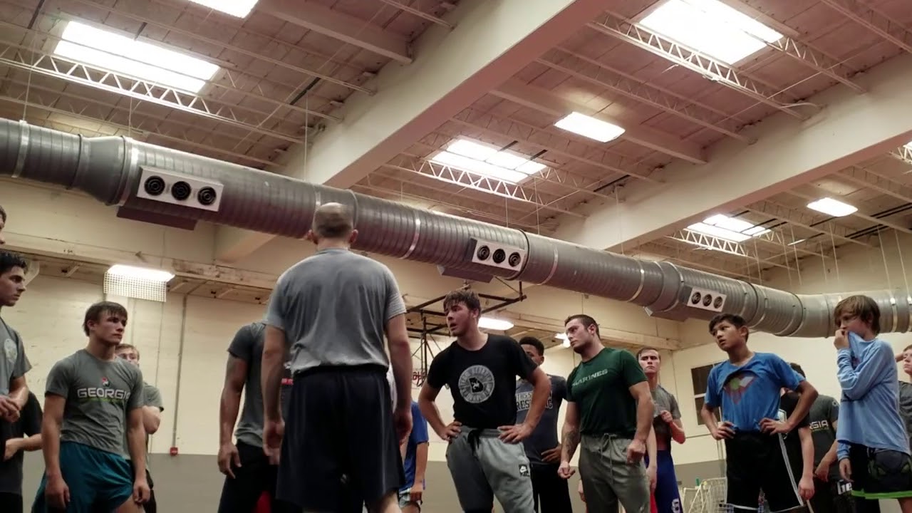 Hand Fight Freedom Inside Step Attack and Roper Talks About Live ...