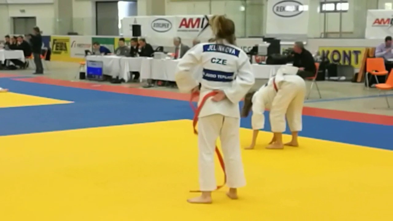 Veronika Jelinkova JUDO - Prebor CR druzstev - Turnov 13.5.2017 - YouTube
