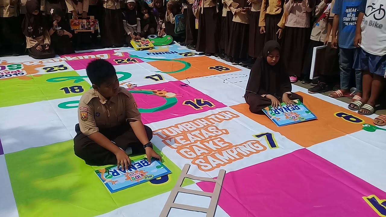 KUIS RANKING 1 HiLo School - YouTube