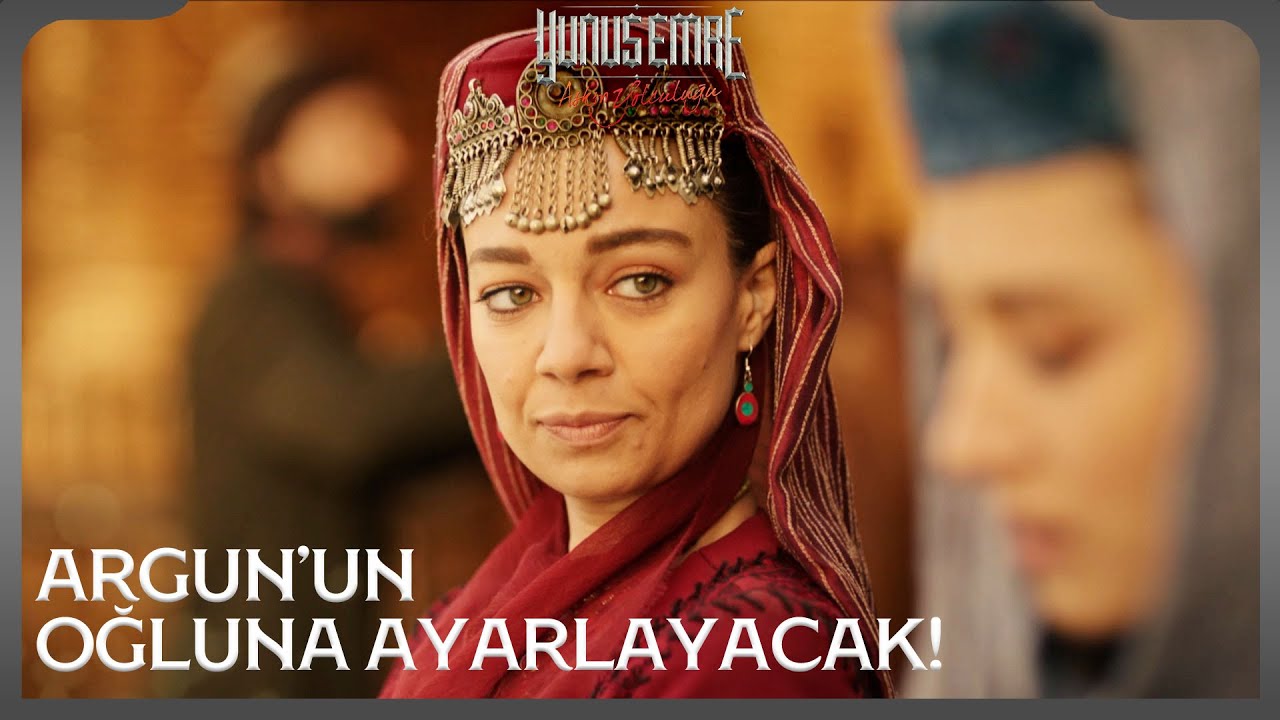 Zahide, Bacım Sultan'ı sinirlendirmeyi başardı! - Yunus Emre 28. Bölüm ...