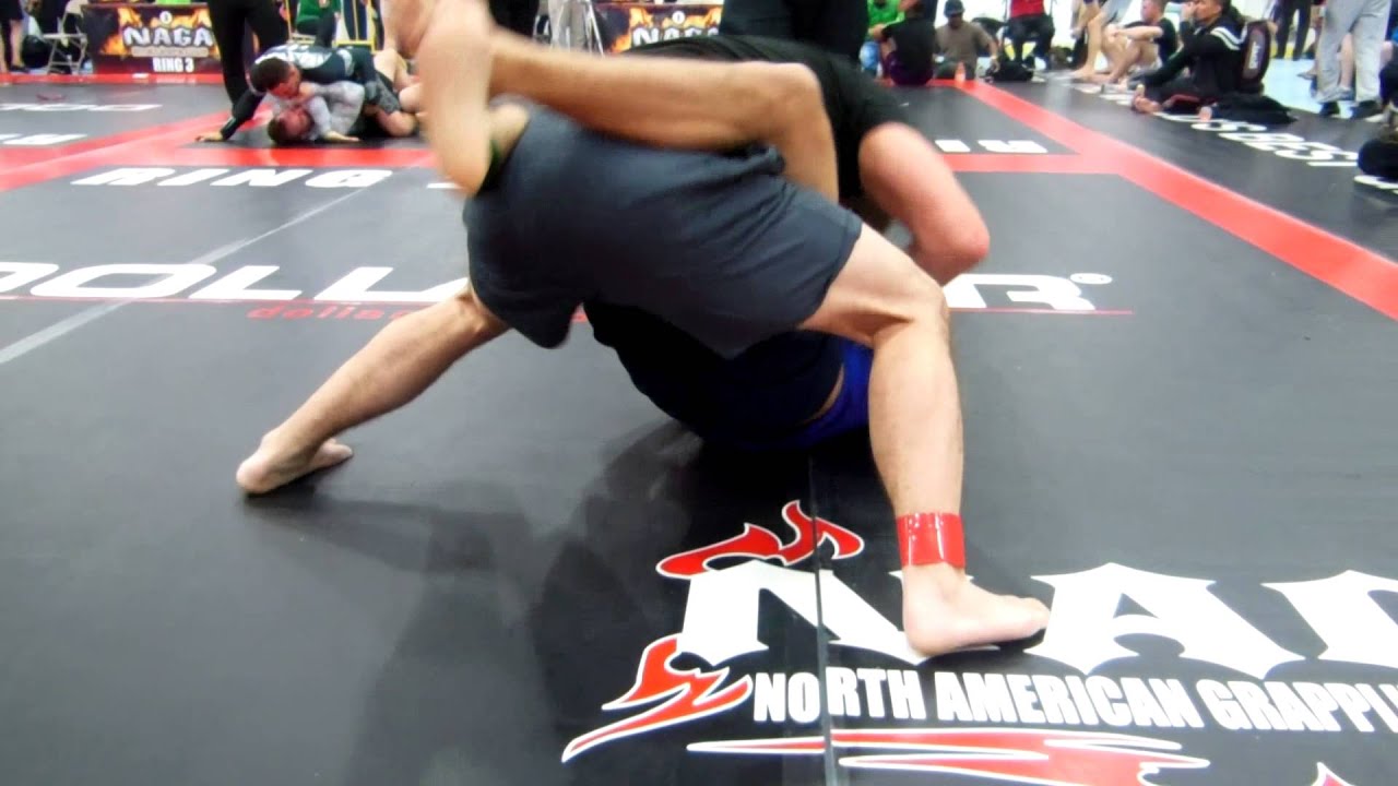 2015 Naga Martial Way MMA / Team Hurt Game Brian Bergus 2 - YouTube