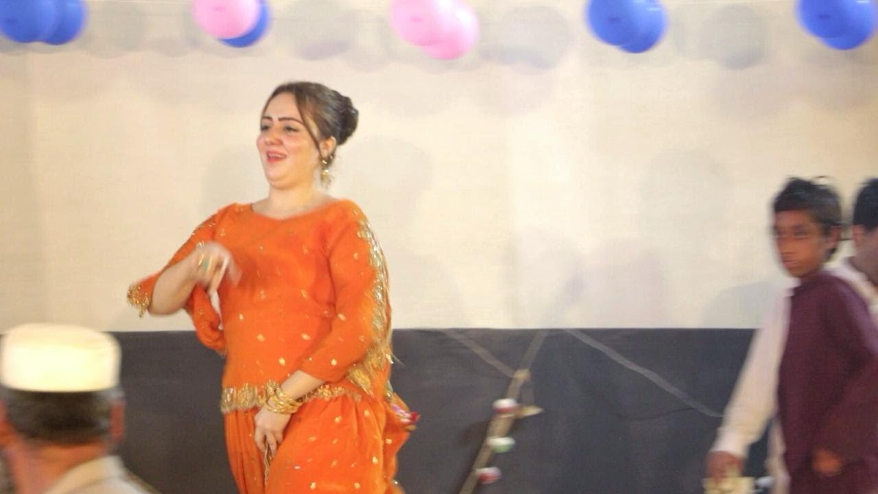 Fatima Gul Tight Dress Pashto New Dance Youtube