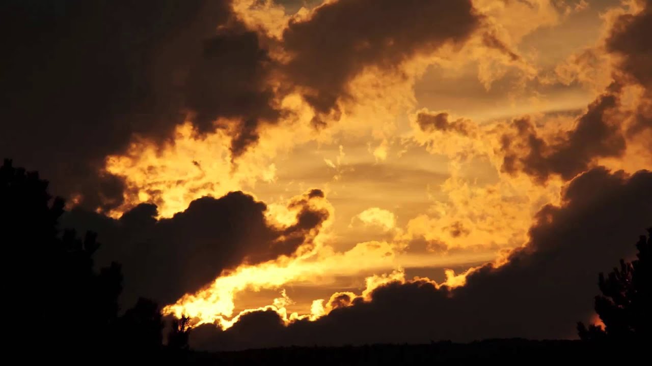 The King James Bible - Genesis - Chapter 19 - Two angels met Lot in ...