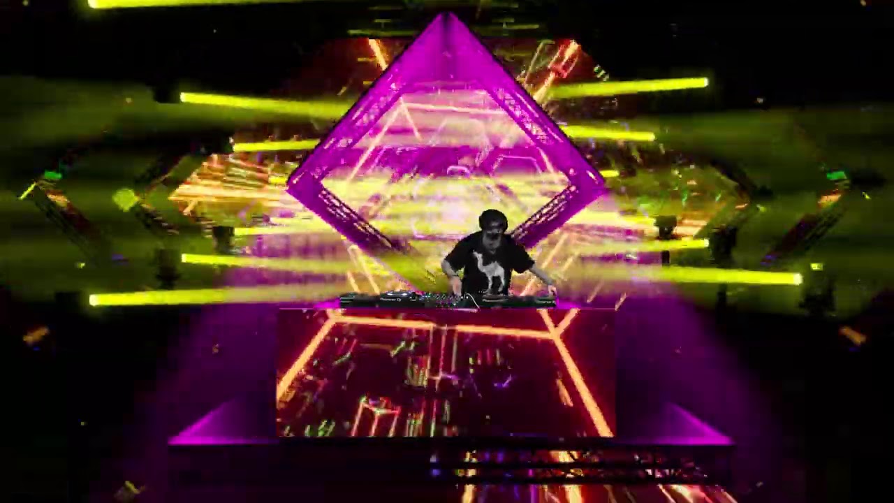 SOLTAN LIVE • THE DAWN SET - YouTube