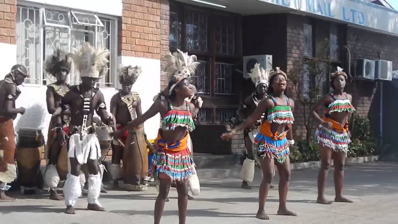 Lusaka traditional dance - YouTube