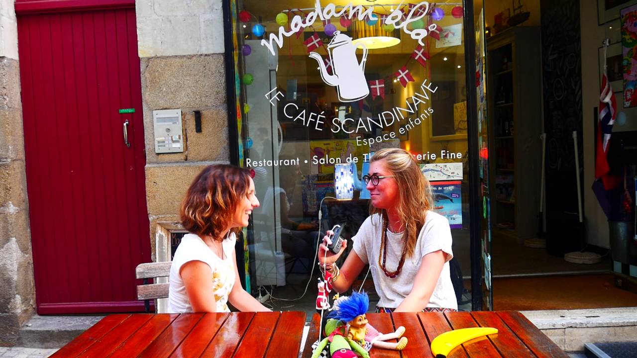 Emilie Barrier - Communication avec les animaux - YouTube