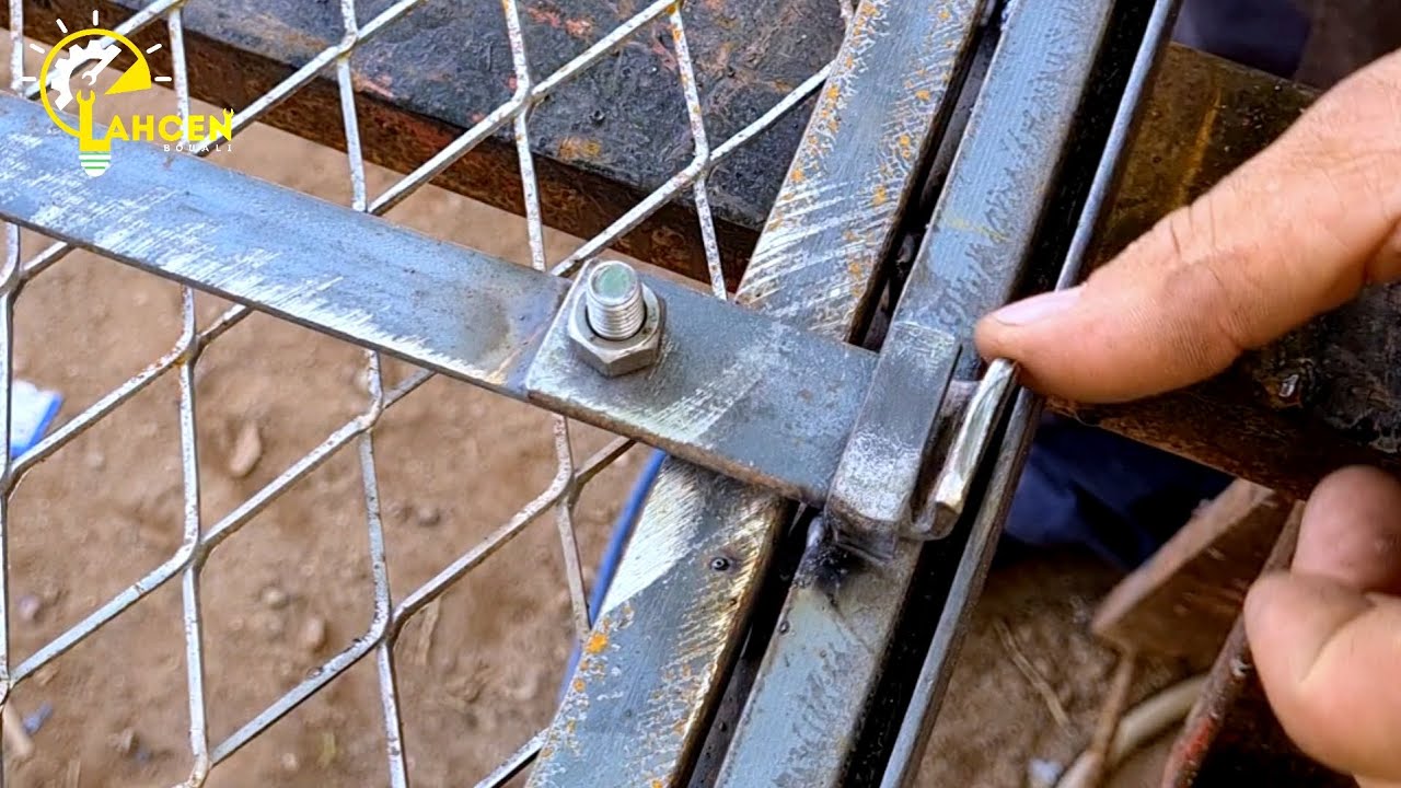 Easy-to-Make Metal Iron Door Lock - YouTube
