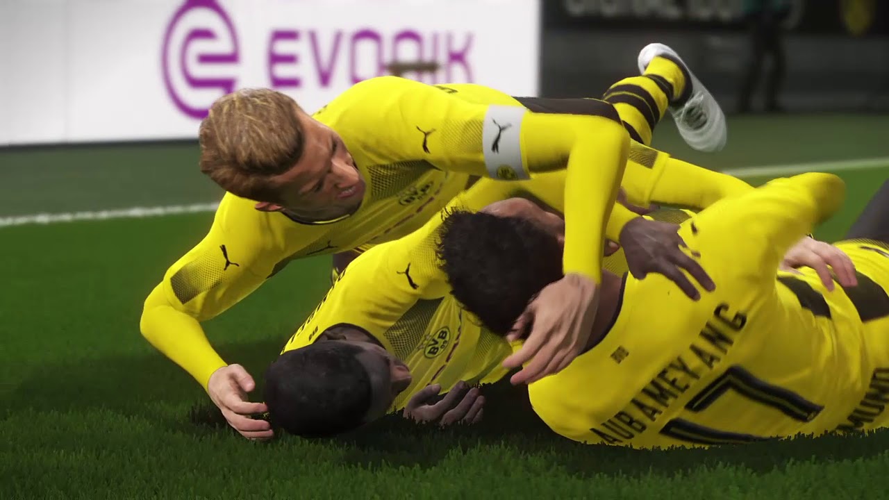 PRO EVOLUTION SOCCER 2018 GAMEPLAY DEMO - YouTube