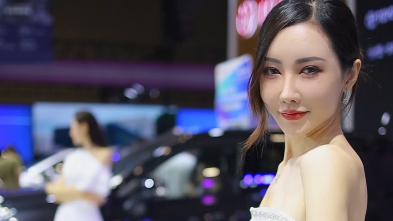 【4K】逛車展影美女車模第17期 #Car Show Model #beauty #bellezza - YouTube
