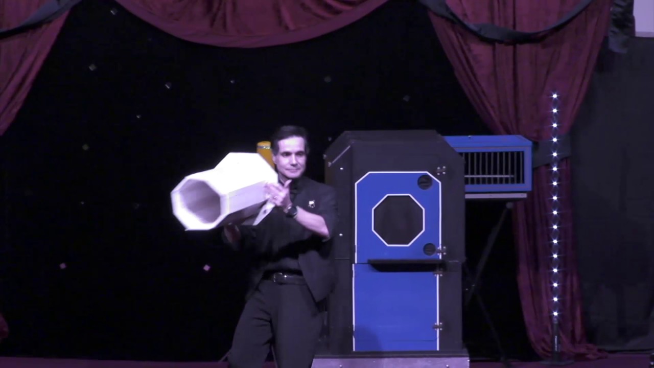 David Berardi Comedy Magic & Illusion Show - Full Show - 1:20 Min ...