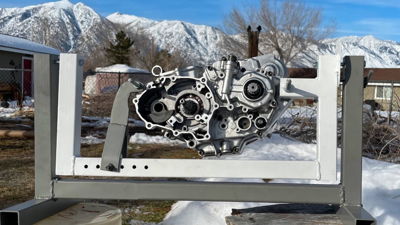 Starting My 4-Stroke Engine Rebuild! | YZ426F Build 9 - YouTube