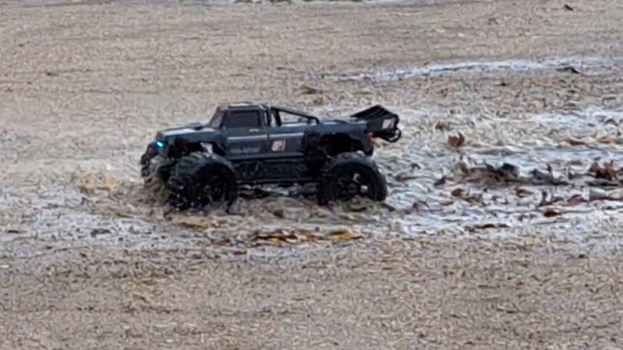 Arrma Outcast 8s 880kv 56 series 37pitch - YouTube