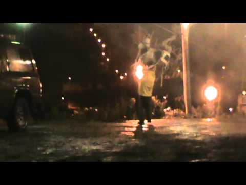firework pinata in paute - YouTube