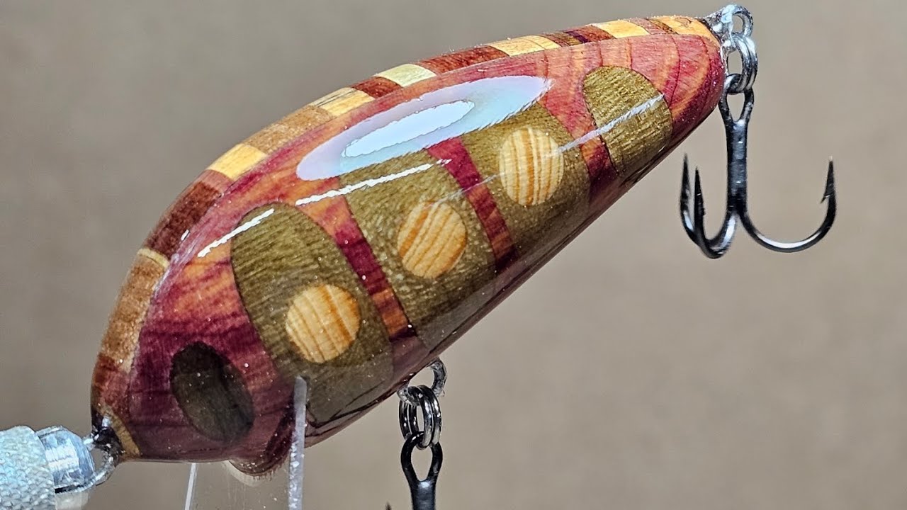 Custom wooden lure build - YouTube