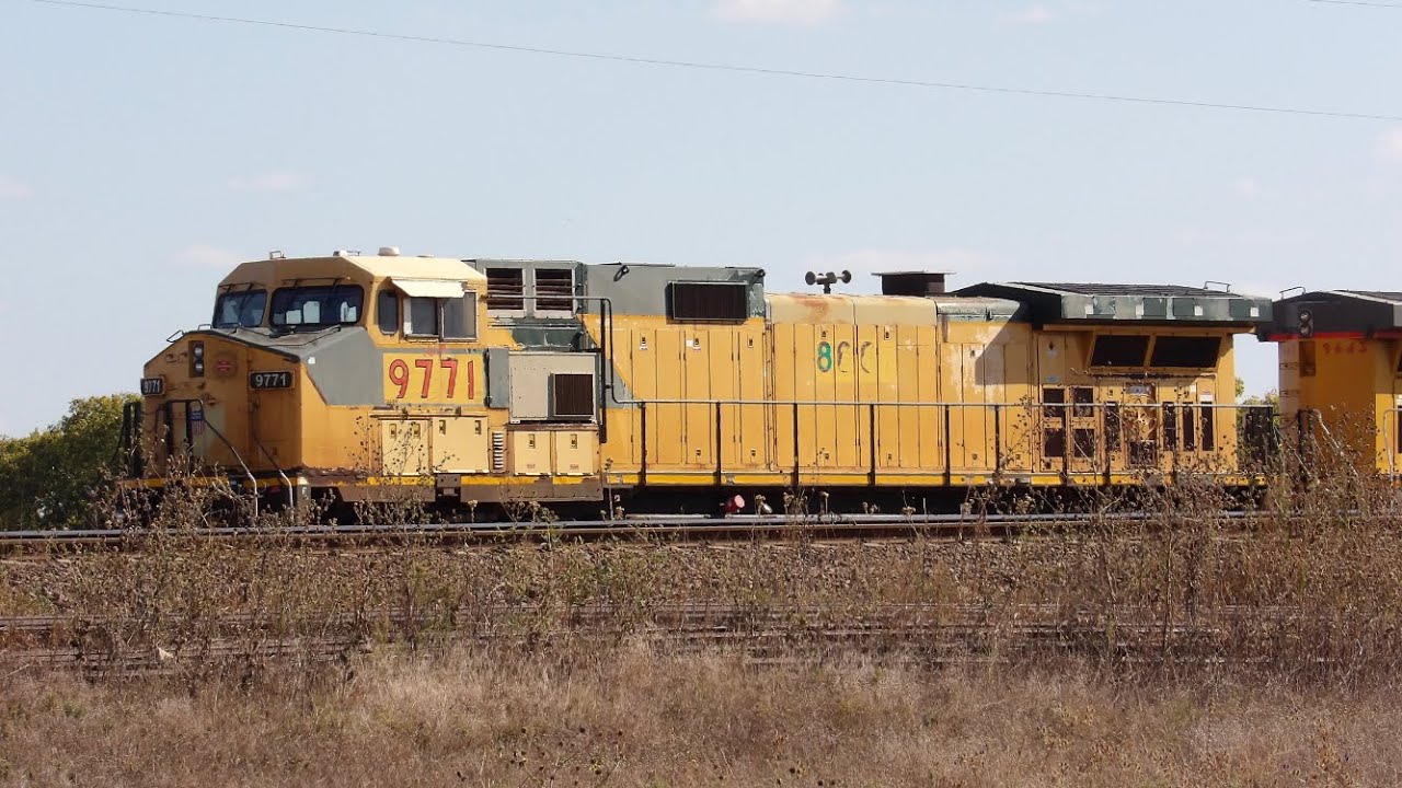 Slideshow - Union Pacific AC44’s & Dash 9’s near Wabtec - Ft. C&NW ...