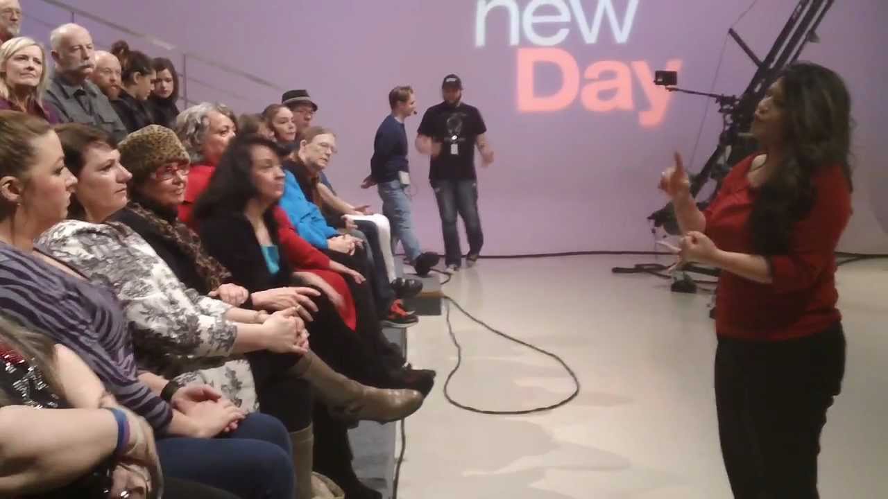 Live Audience Asking Renessa Rios Love Questions - YouTube