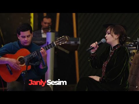 Gulalek Owezowa - Eje Meni Uwresene | Turkmen Gitara Aydym 2025 | Janly Ses | Official Video