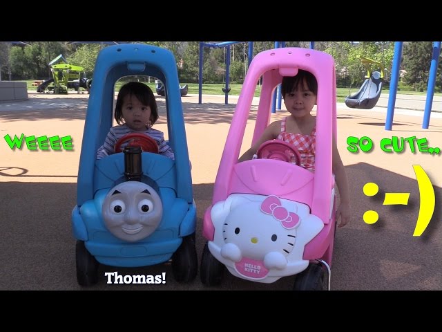 Hello Kitty Thomas