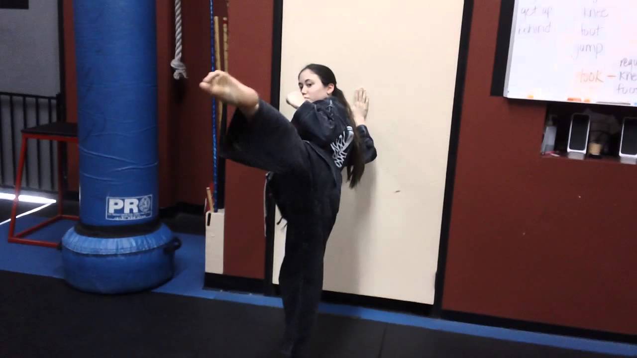 10 Round Kicks against the wall drill - YouTube