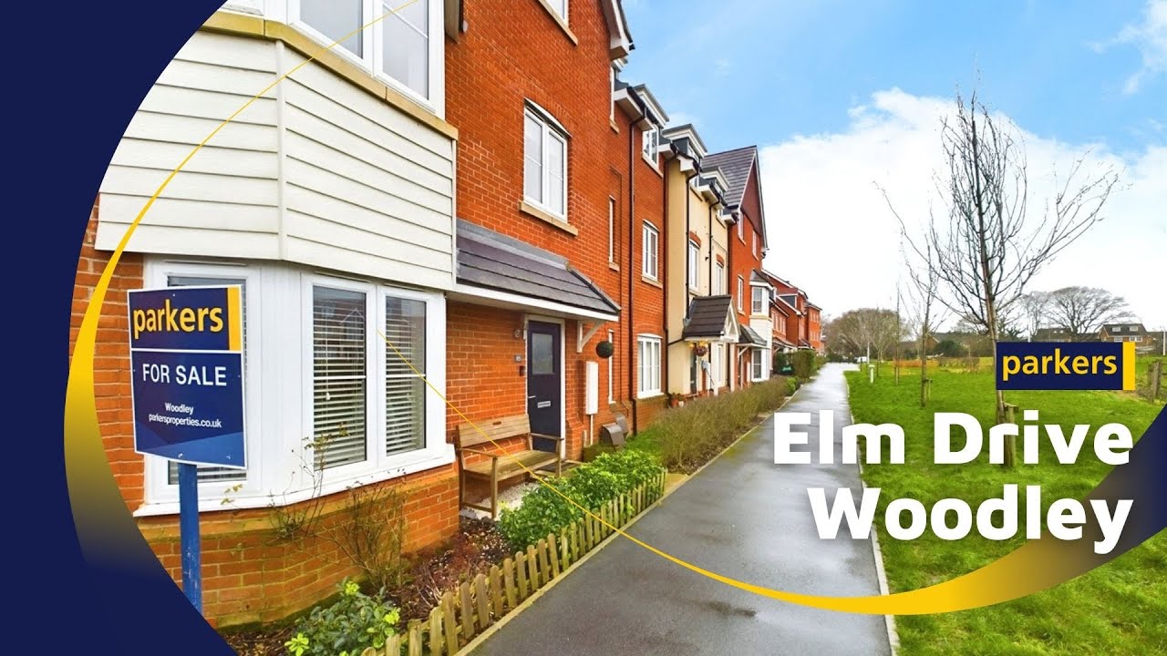 Property Tour... Elm Drive | Woodley - YouTube