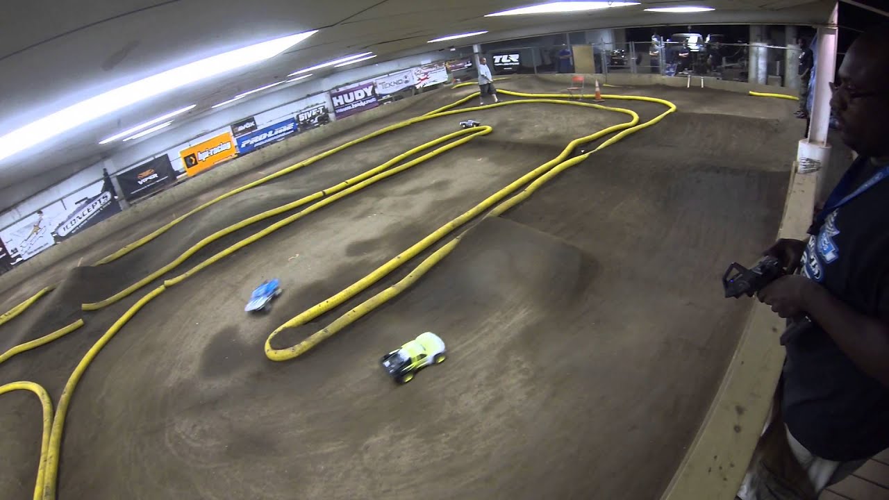Cruizin with RC 6/11/14 2wd Short Course A-Main - YouTube