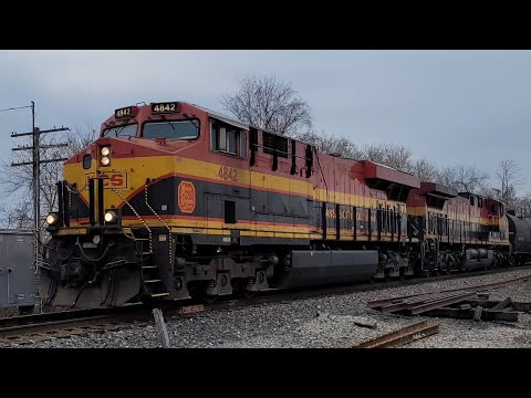(Dual Kansas City Southern Units!) CP 238 - KCS 4842 & KCS 4582 In Hamilton Ontario - YouTube