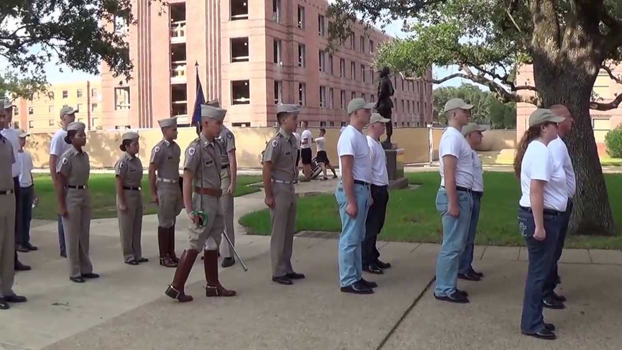Texas A&M Corps of Cadets FOW Evening Formation '13 - YouTube