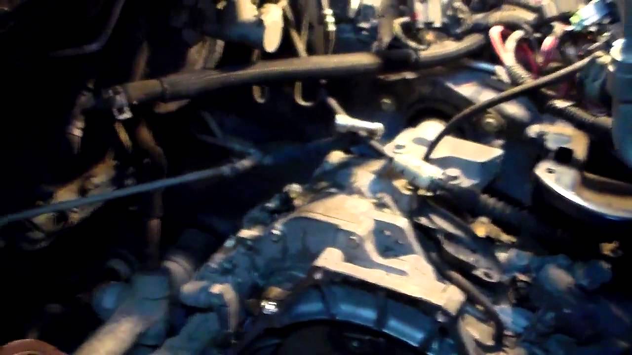 2006 pontiac torrent motor change pt7 - YouTube