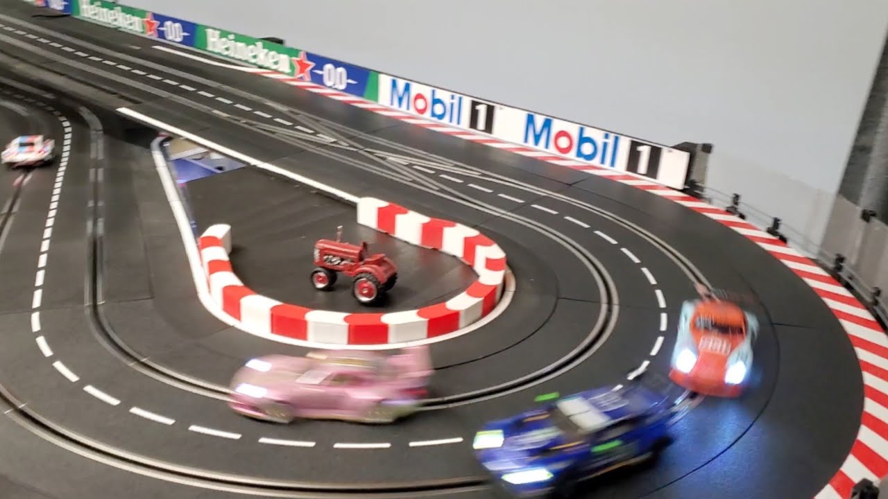 Carrera Digital D132 Ghost Car Race - YouTube