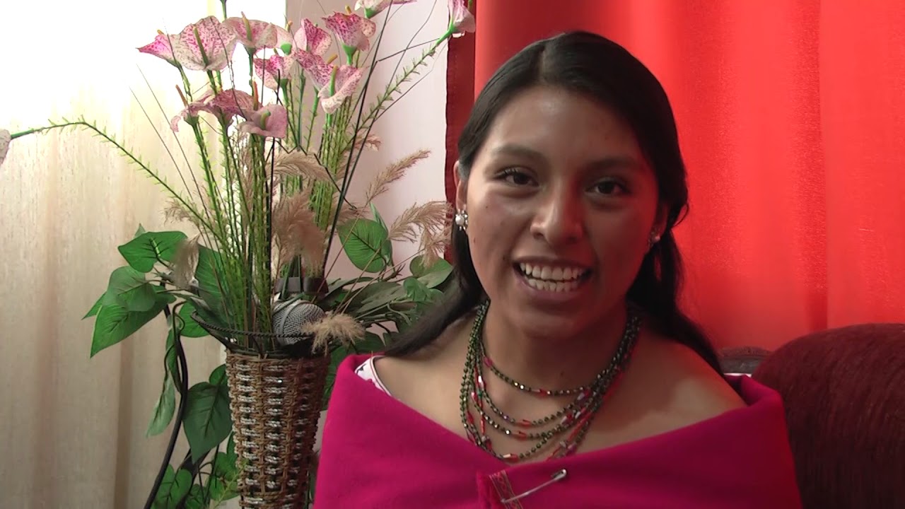 VESTIMENTA DEL PUEBLO PURUHA - YouTube