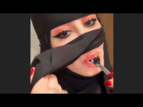 Saudi Arabia single niqab women dance conversation today 