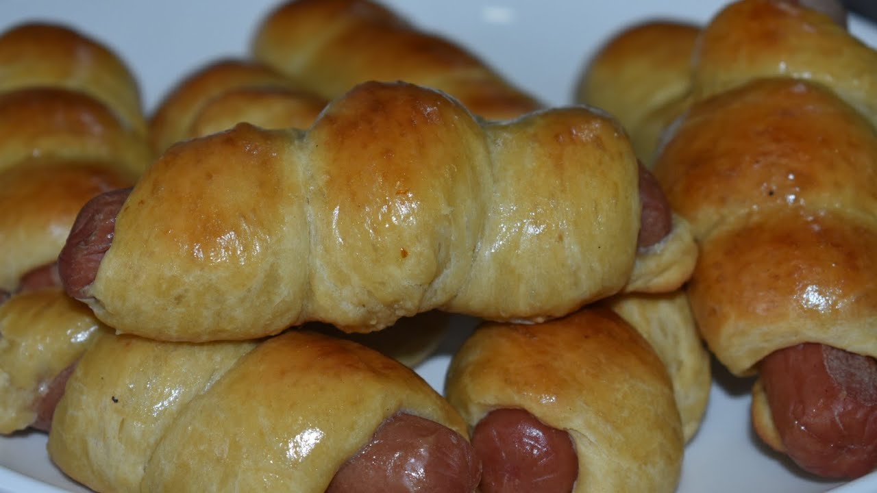 HOW TO MAKE SAUSAGE BREAD ROLLS WITHOUT EXPERIENCE - YouTube