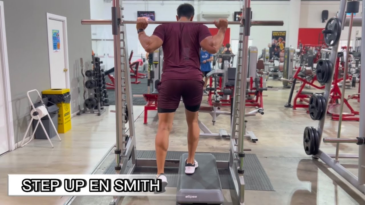 STEP UP EN SMITH - Glúteos, Cuádriceps - YouTube
