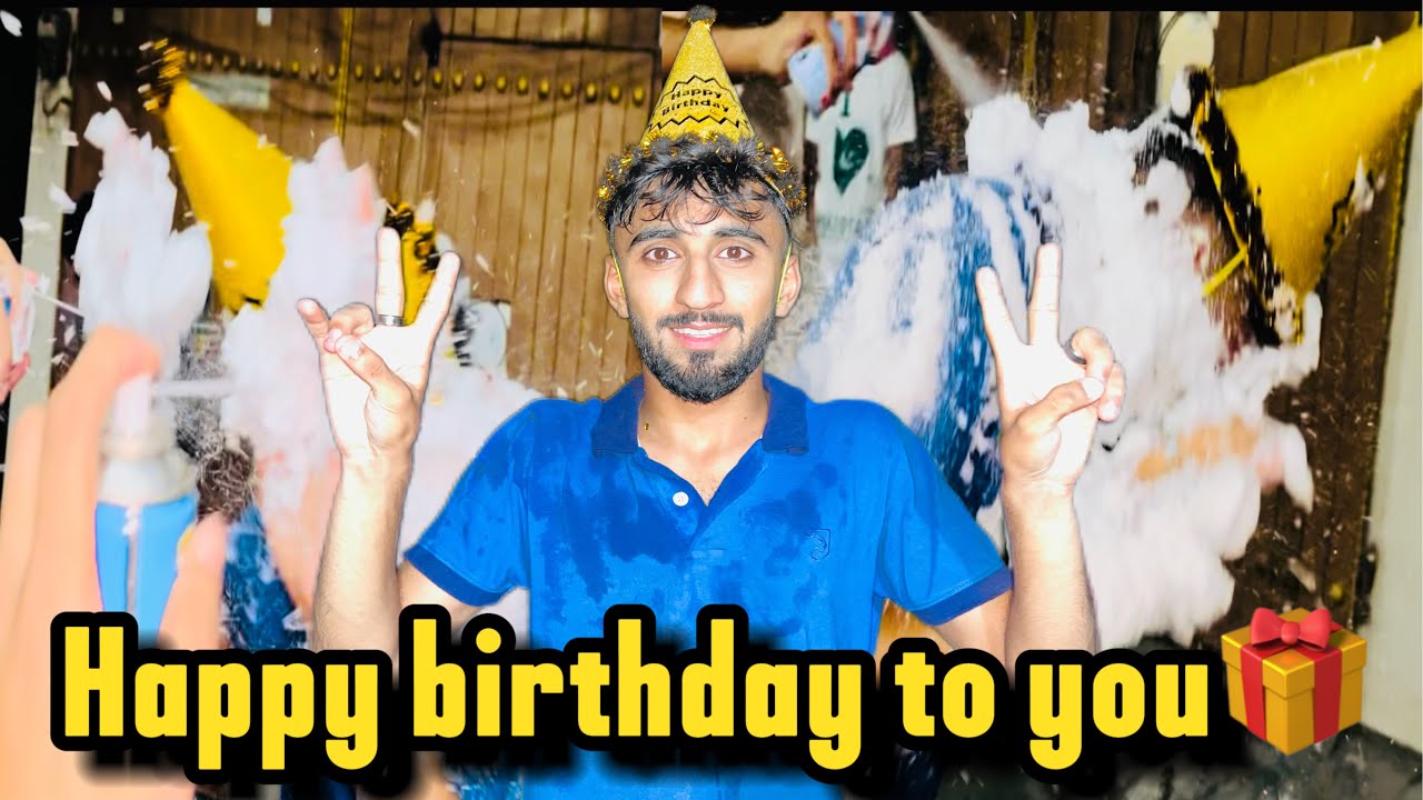 Friend Birthday celebration 😍😍😍😍😍|Jan ko Surprise dia 🥰😘😇| Emotional ho ...