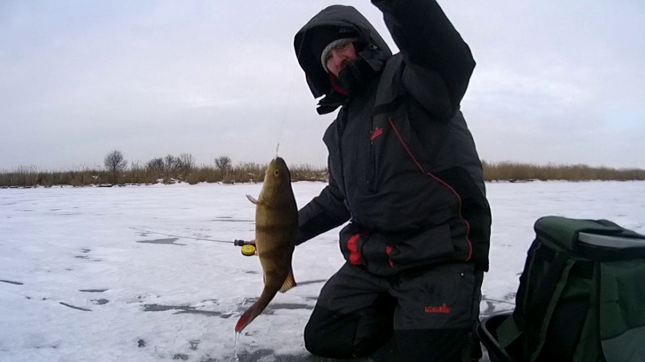 DEAF-ice fishing 83. - YouTube