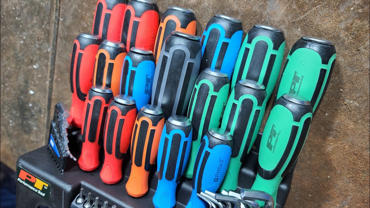 Performance Tools Heavy-Duty Screw Driver Set Review - YouTube