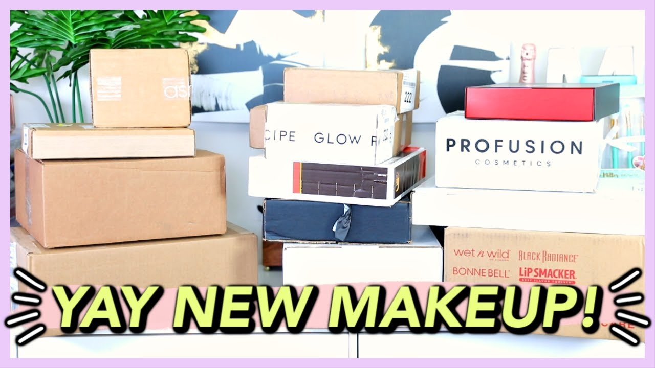 HUGE PR HAUL UNBOXING | WHAT'S NEW IN MAKEUP! - YouTube