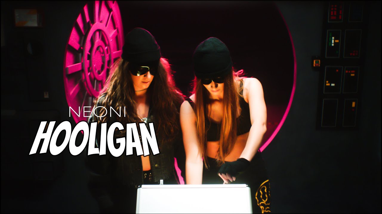 Neoni - HOOLIGAN (Official Music Video) - YouTube